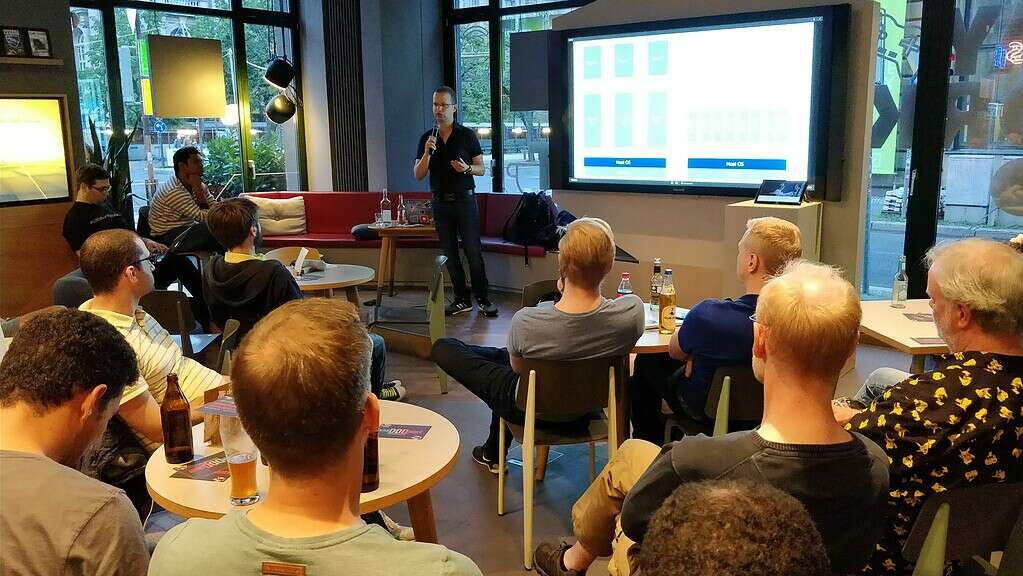 Microservices Meetup Berlin Eran Stiller 